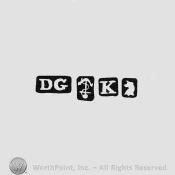 Mark with The letters "DG", an anchor, the letter | #121715