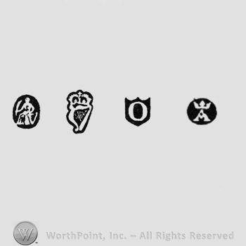 Mark with A sitting woman, a crowned harp, a | #122120