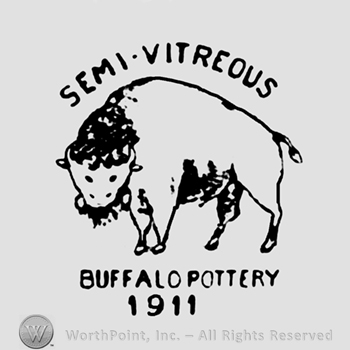 Mark with Buffalo with writing Semi-Vitreous | #170486