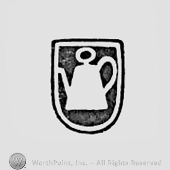 Mark with Shield shape with a kettle inside. | #195807