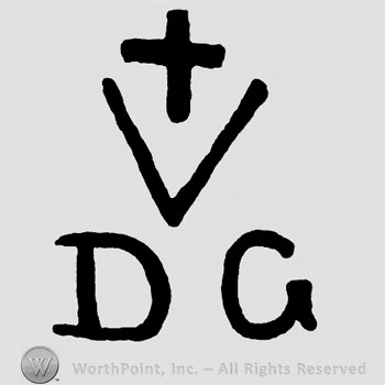 Mark with A cross and the letters "V DG". | #317863