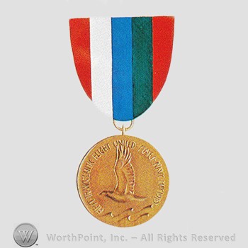 Mark with Military decoration : NC-4 Medal. | #325916