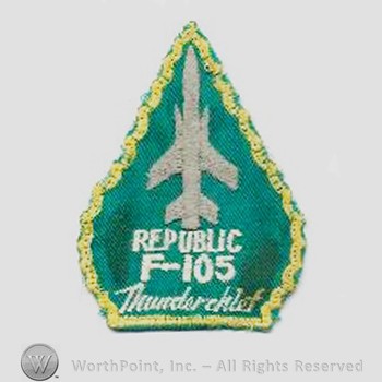 Mark with F-105 Thunderchief Arrowheads Patch : | #345075
