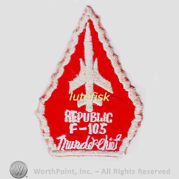 Mark with F-105 Thunderchief Arrowheads Patch : | #345085