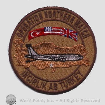 Mark with Northern Watch & Southern Watch Patch : | #346099