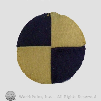Mark with WWI Army Patch : Fourth Corps Shoulder | #360544
