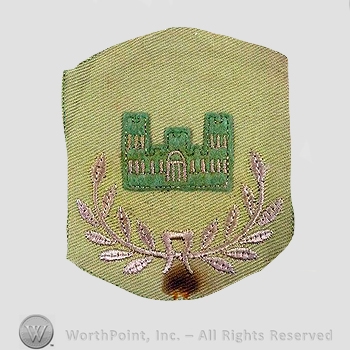 Mark with WWI Chevrons : Master Engineer Junior | #360898