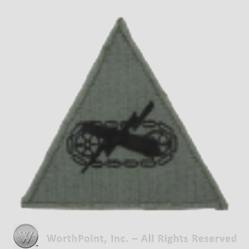 Mark with US Army Shoulder Sleeve Insignia: | #377436
