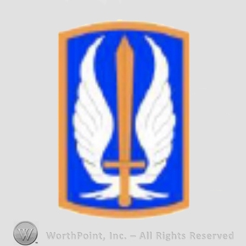 Mark with US Army Shoulder Sleeve Insignia: 17th | #377623