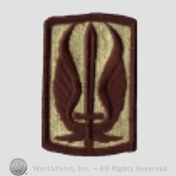 Mark with US Army Shoulder Sleeve Insignia: 17th | #377624