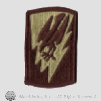 Mark with US Army Shoulder Sleeve Insignia: 66th | #377636