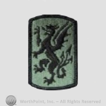 Mark with US Army Shoulder Sleeve Insignia: 415th | #377730