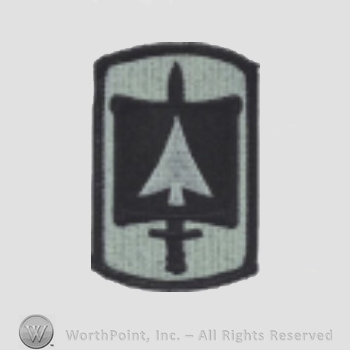 Mark with US Army Shoulder Sleeve Insignia: 364th | #377780