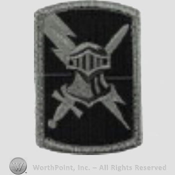 Mark with US Army Shoulder Sleeve Insignia: 513 | #378417