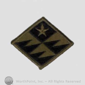 Mark with US Army Shoulder Sleeve Insignia: 261st | #378799