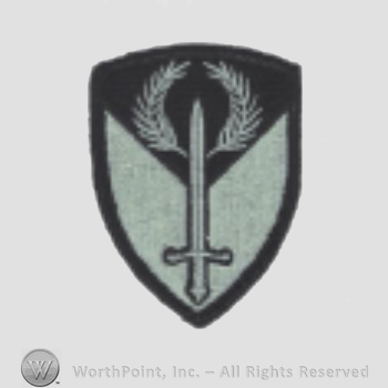 Mark with US Army Shoulder Sleeve Insignia: 401st | #379081