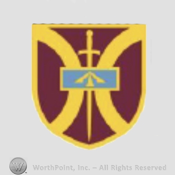 Mark with US Army Shoulder Sleeve Insignia: 916th | #379109