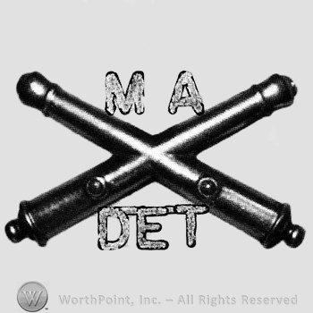 Mark with Insignia consisted of crossed cannons; | #393561