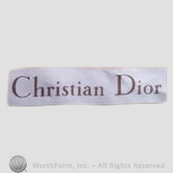Mark with Clothing label : Christian Dior. | #402915