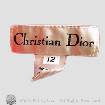 Mark with Clothing label : Christian Dior. | #402931