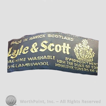 Mark with Clothing label : Lyle & Scott. | #431575