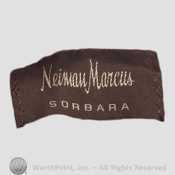 Mark with Clothing label : Neiman Marcus. | #431726