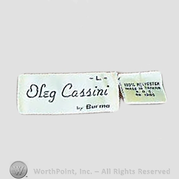 Mark with Clothing label : Oleg Cassini. | #431774