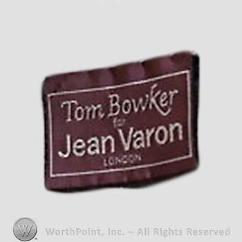 Mark with Clothing label : Jean Varon. | #432108