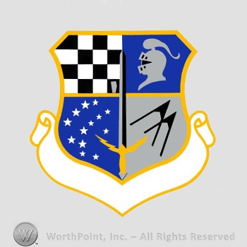 Mark with Heraldry: Gray-Blue checker shield with | #459260