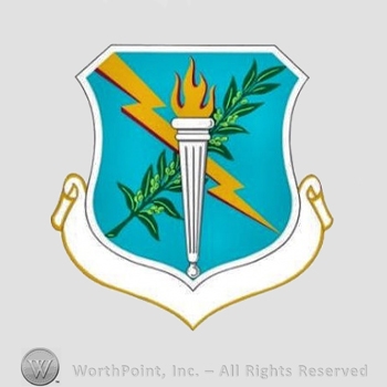 Mark with Heraldry: Teal shield containing a | #459555