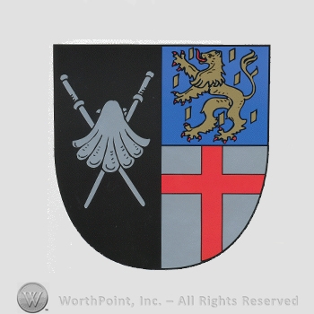 Mark with Heraldry: shield, shell, two sticks, | #537506