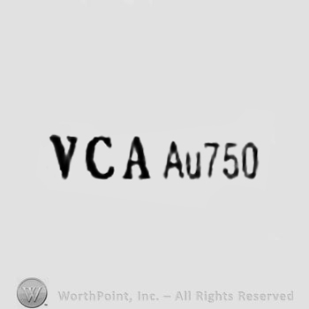 Mark with The text ''VCA Au750''. | #620496