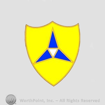 Mark with A shield and a caltrop. | #635359