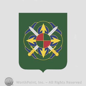 Mark with A shield, an octagon, a quatrefoil, two | #655541