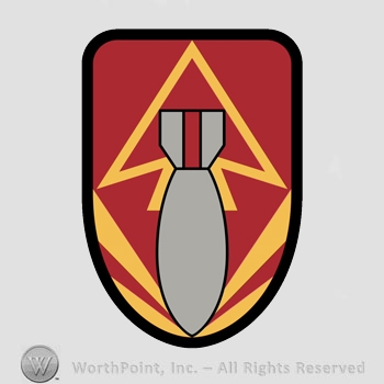 Mark with A device, an arrowhead and a stylized | #657689