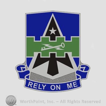 Mark with A device, an arrowhead, a star, a key, | #659725