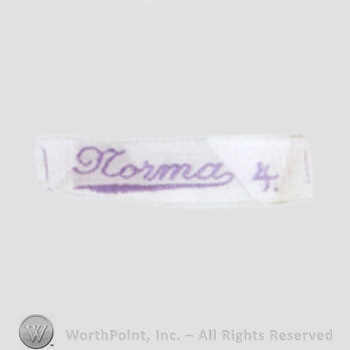 Mark with Closing label: the word "Norma". | #699907