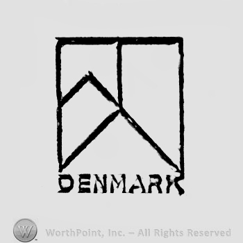 Mark with The text "DENMARK" and a geometric | #720001
