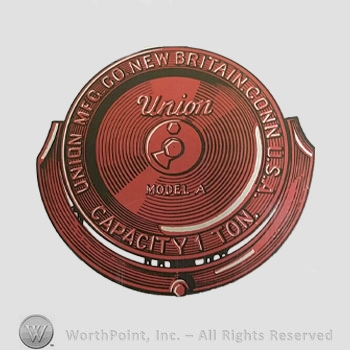 Mark with A disc, the text ''UNION MFG CO. TRADE | #744099