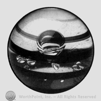 Mark with Glass Pattern: VERTIGO; paperweight. | #807727