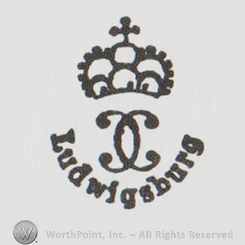 Mark with A crown, the monogram of letters "CC" | #8469