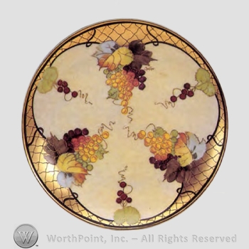 Mark with China Pattern: Three grape clusters | #868403