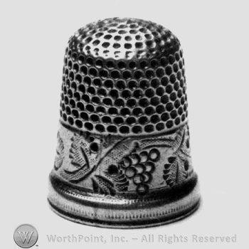 Mark with Silver Thimble: Grapes, leaves and | #887085