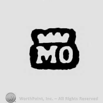 Mark with The letters "MO" and a crown. | #90056