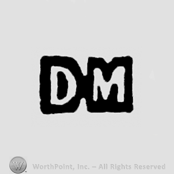 Mark with The letters "DM". | #90870