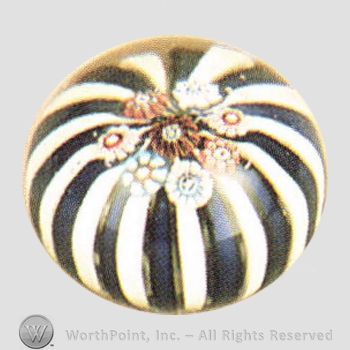 Mark with Paperweight glass pattern: Spoke | #913690