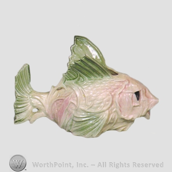Mark with McCoy pottery pattern: Fish #7; | #927542