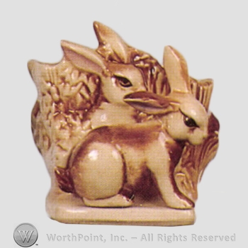 Mark with McCoy pottery pattern: Rabbit and stump | #927693