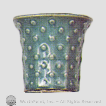 Mark with McCoy pottery pattern: Hobnail #1; | #927992