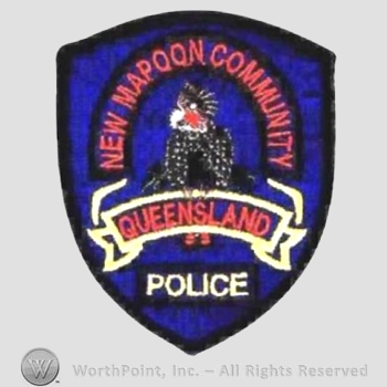 Mark with The text "NEW MAPOON COMMUNITY | #941384